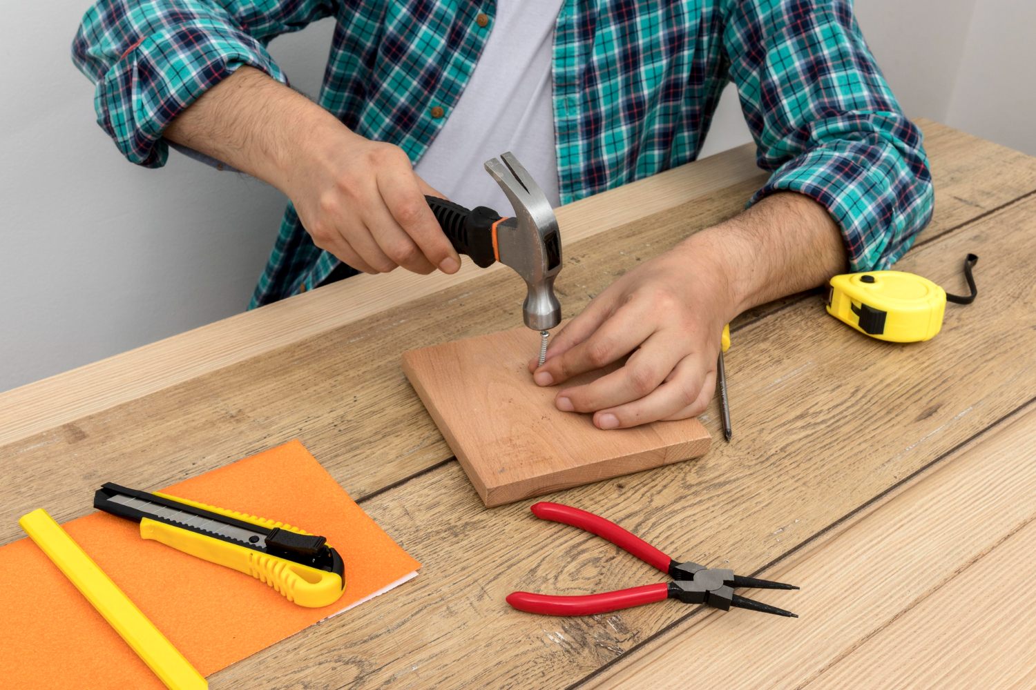 Essential Hand Tools: The Complete Guide For Homeowners And DIYers (2026)